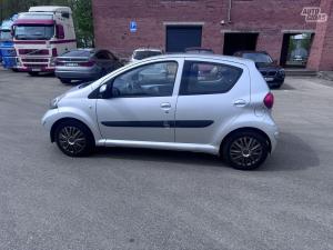 Toyota Aygo 2007 in Klaipeda, with an engine capacity of 1.00 L and mileage of 185 thousand km for 1500 €, photo 9 on AUTOMOTO.COM.LV