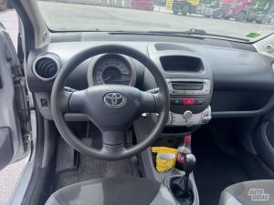 Toyota Aygo 2007 in Klaipeda, with an engine capacity of 1.00 L and mileage of 185 thousand km for 1500 €, photo 12 on AUTOMOTO.COM.LV