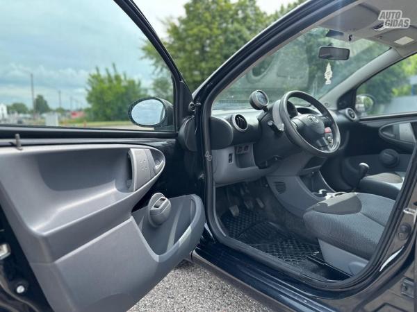 Toyota Aygo 2007 Marijampole, ar dzinēja tilpumu 1.00 L un nobraukumu 200 tūkst. km par 1650 €, foto 10 vietnē AUTOMOTO.COM.LV