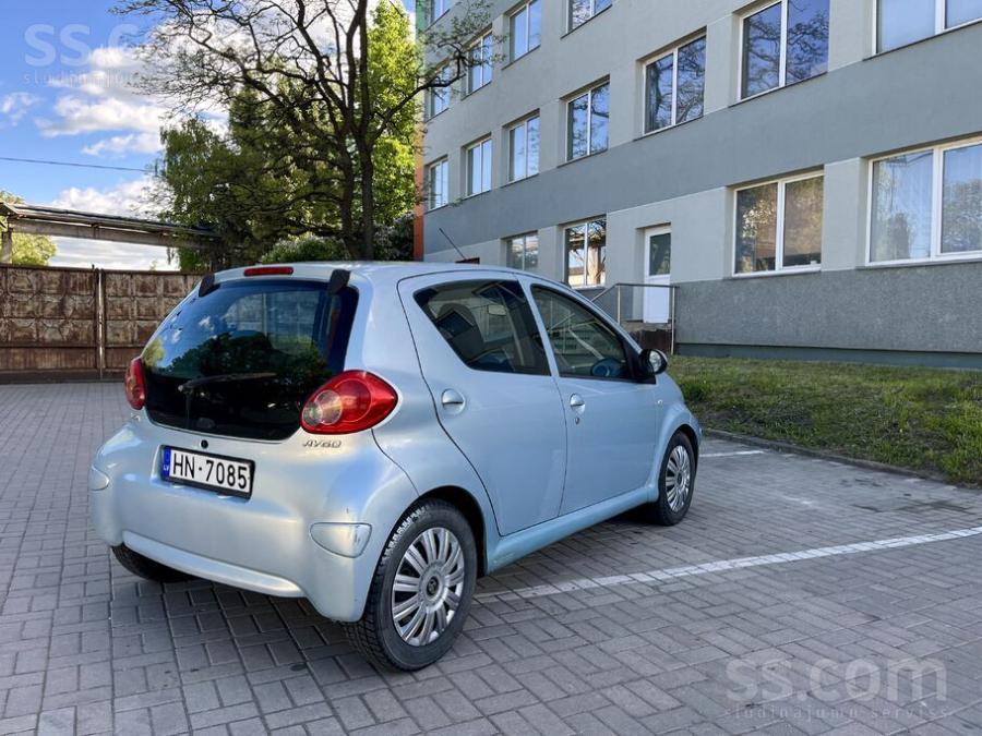 Toyota Aygo 2007 in Jelgava, with an engine capacity of 1.00 L and mileage of 189 thousand km for 1500 €, photo 5 on AUTOMOTO.COM.LV