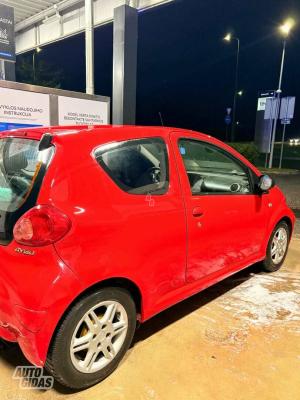 Toyota Aygo 2007 Viļņa, ar dzinēja tilpumu 1.00 L un nobraukumu 178 tūkst. km par 1700 €, foto 11 vietnē AUTOMOTO.COM.LV