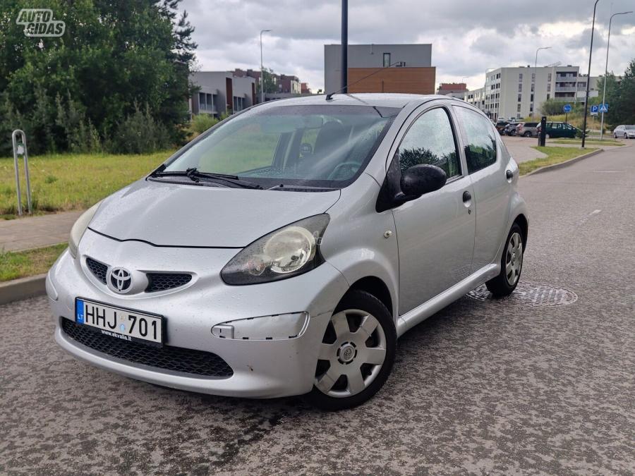 Toyota Aygo 2008 Viļņa, ar dzinēja tilpumu 1.00 L un nobraukumu 165 tūkst. km par 900 €, foto 3 vietnē AUTOMOTO.COM.LV
