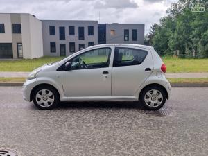 Toyota Aygo 2008 Viļņa, ar dzinēja tilpumu 1.00 L un nobraukumu 165 tūkst. km par 900 €, foto 4 vietnē AUTOMOTO.COM.LV