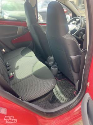 Toyota Aygo 2010 in Vilnius, with an engine capacity of 1.00 L and mileage of 98 thousand km for 2200 €, photo 12 on AUTOMOTO.COM.LV