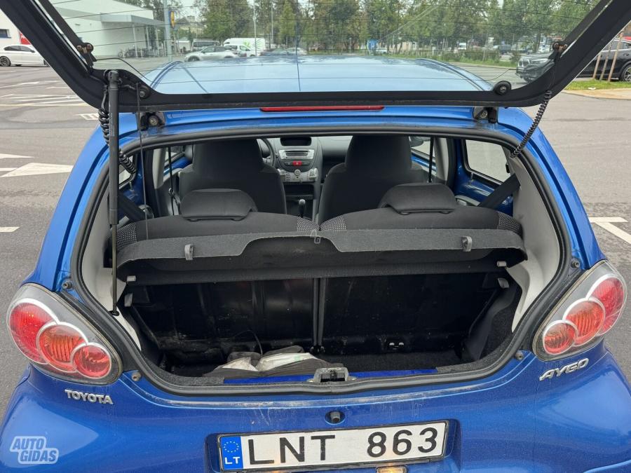 Toyota Aygo 2011 Viļņa, ar dzinēja tilpumu 1.00 L un nobraukumu 157 tūkst. km par 1750 €, foto 10 vietnē AUTOMOTO.COM.LV