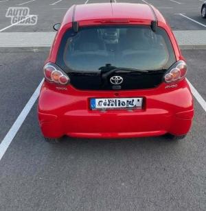 Toyota Aygo 2012 Šauļi, ar dzinēja tilpumu 1.20 L un nobraukumu 142 tūkst. km par 2000 €, foto 3 vietnē AUTOMOTO.COM.LV