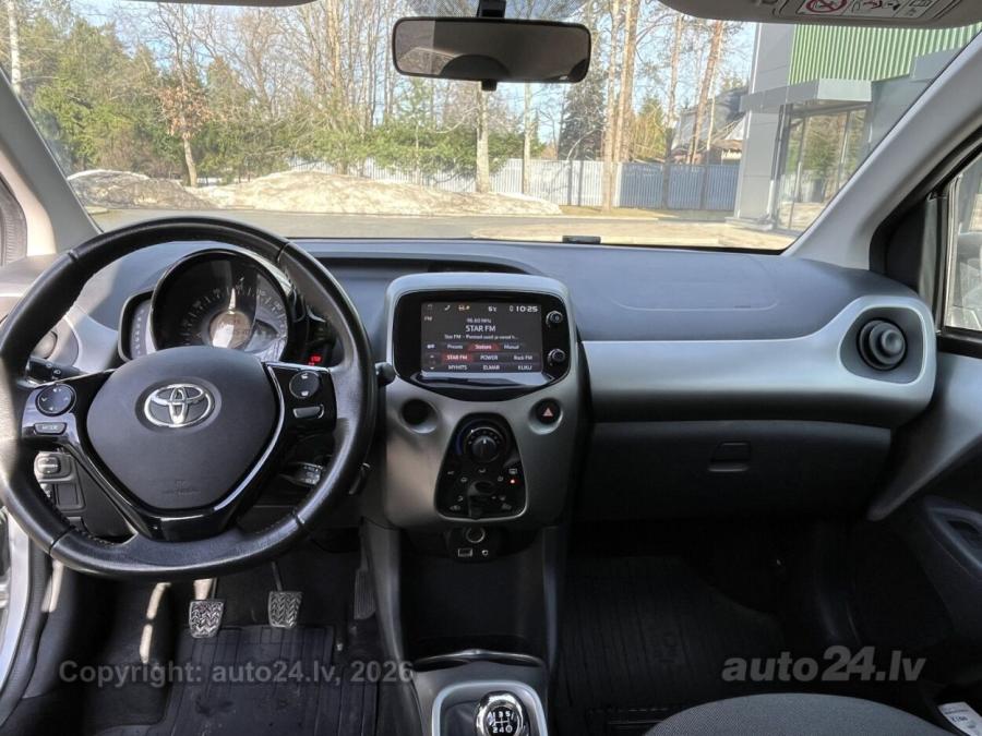 Toyota Aygo 2016 Tallina, ar dzinēja tilpumu 1.00 L un nobraukumu 108 tūkst. km par 5700 €, foto 9 vietnē AUTOMOTO.COM.LV