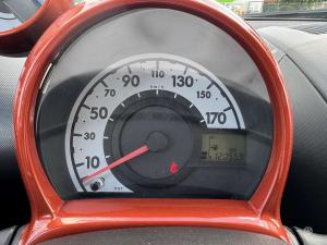 Orange Toyota Aygo 2012 in Kaunas, with an engine capacity of 1.00 L and mileage of 121 thousand km for 3350 €, photo 12 on AUTOMOTO.COM.LV