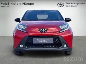 Sarkans Toyota Aygo 2024 Rīga, ar dzinēja tilpumu 1.00 L un nobraukumu 12 tūkst. km par 16990 €, foto 6 vietnē AUTOMOTO.COM.LV