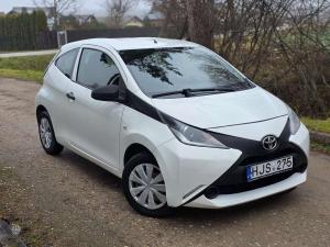 Balts Toyota Aygo 2015 Mažeikiai, ar dzinēja tilpumu 1.00 L un nobraukumu 208 tūkst. km par 2850 €, foto 3 vietnē AUTOMOTO.COM.LV