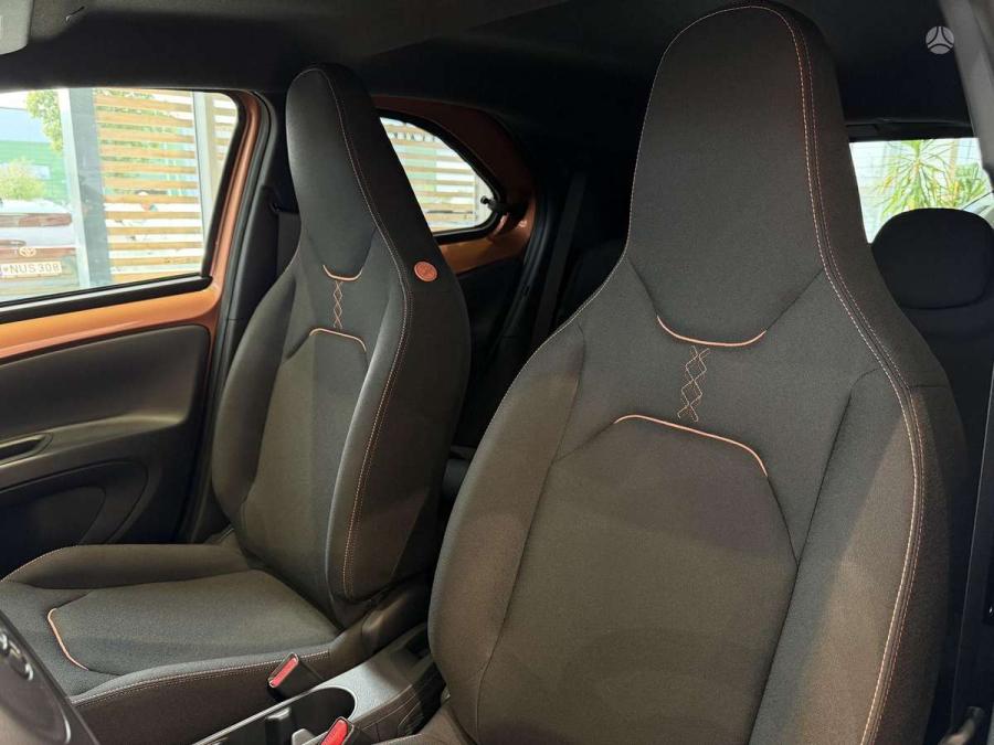 Коричневый Тойота Aygo X 2026 в Шяуляй, объемом двигателя 1.49 л и пробегом 0 тыс. км за 22820 €, фото 21 на AUTOMOTO.COM.LV