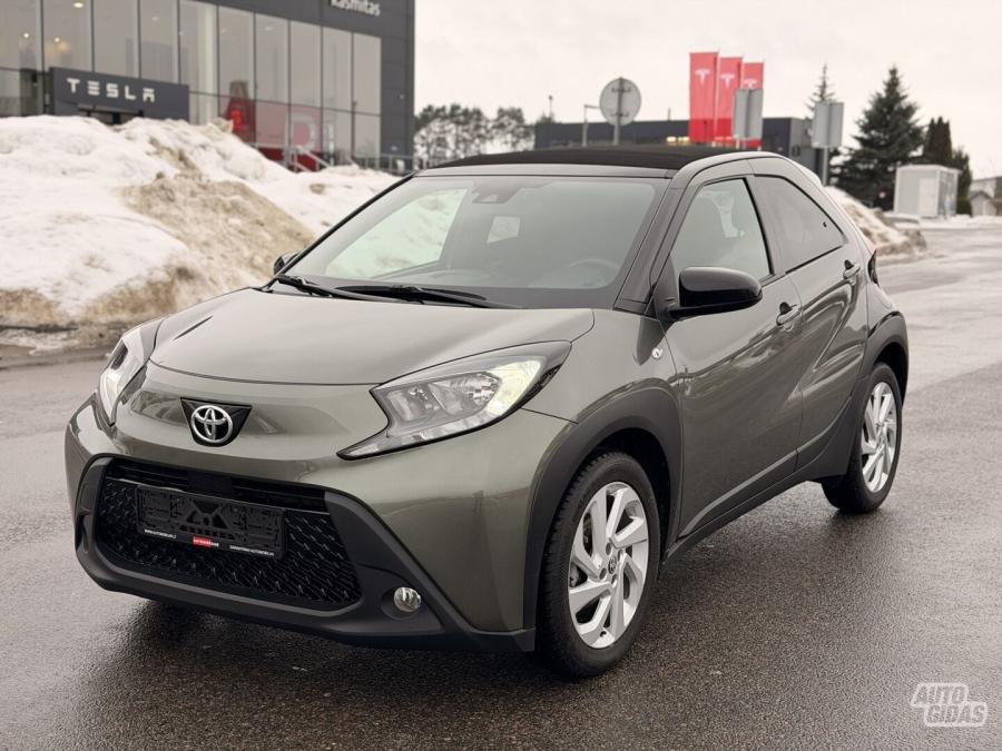 Тойота Aygo X 2022 в Вильнюс, объемом двигателя 1.00 л и пробегом 112 тыс. км за 13300 €, фото 3 на AUTOMOTO.COM.LV