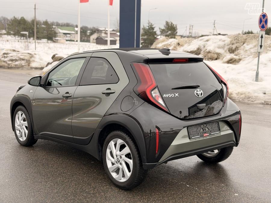Тойота Aygo X 2022 в Вильнюс, объемом двигателя 1.00 л и пробегом 112 тыс. км за 13300 €, фото 9 на AUTOMOTO.COM.LV