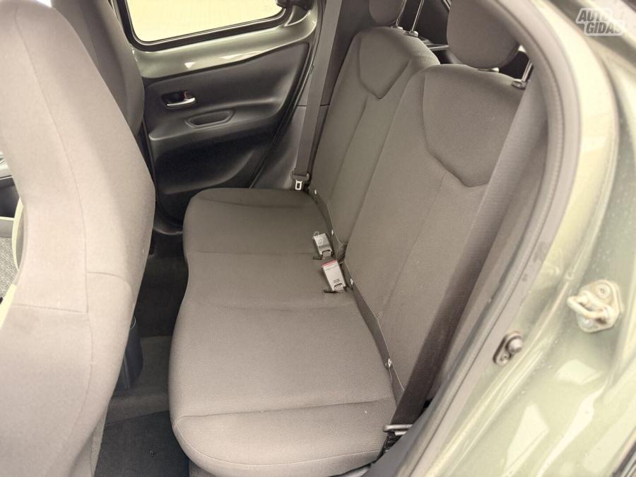 Тойота Aygo X 2022 в Вильнюс, объемом двигателя 1.00 л и пробегом 112 тыс. км за 13300 €, фото 14 на AUTOMOTO.COM.LV