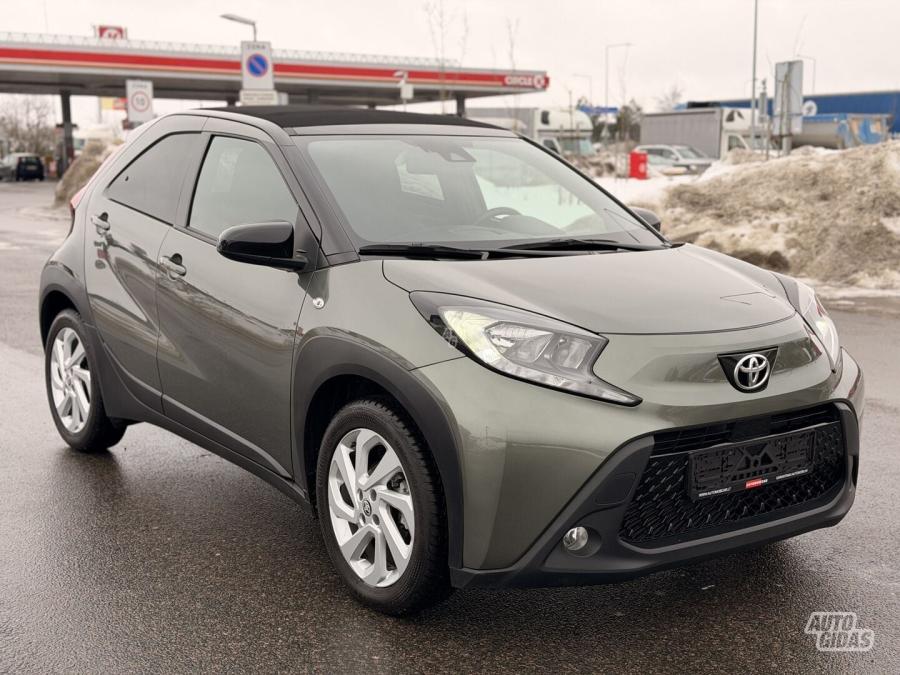 Toyota Aygo X 2022 in Vilnius, with an engine capacity of 1.00 L and mileage of 112 thousand km for 12950 €, photo 5 on AUTOMOTO.COM.LV