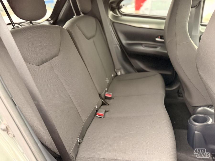 Toyota Aygo X 2022 in Vilnius, with an engine capacity of 1.00 L and mileage of 112 thousand km for 12950 €, photo 18 on AUTOMOTO.COM.LV