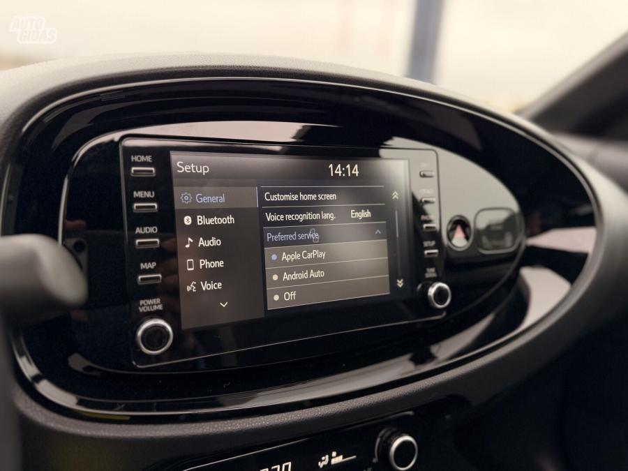 Toyota Aygo X 2022 in Vilnius, with an engine capacity of 1.00 L and mileage of 112 thousand km for 12950 €, photo 25 on AUTOMOTO.COM.LV