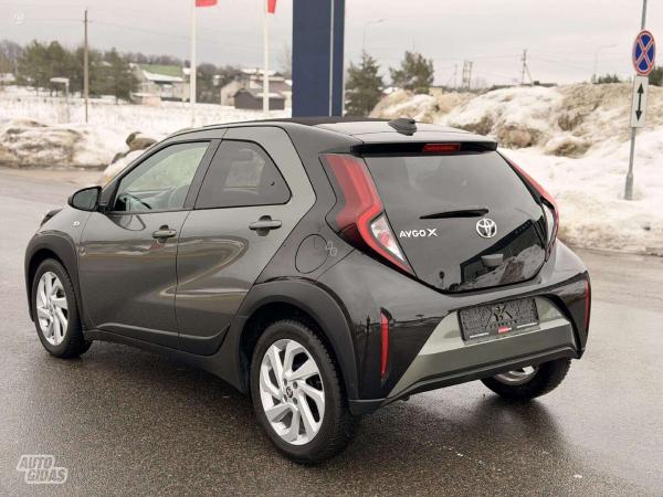 Toyota Aygo X 2022 Viļņa, ar dzinēja tilpumu 1.00 L un nobraukumu 112 tūkst. km par 12950 €, foto 6 vietnē AUTOMOTO.COM.LV