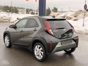 Toyota Aygo X 2022 in Vilnius, with an engine capacity of 1.00 L and mileage of 112 thousand km for 12950 €, photo 7 on AUTOMOTO.COM.LV