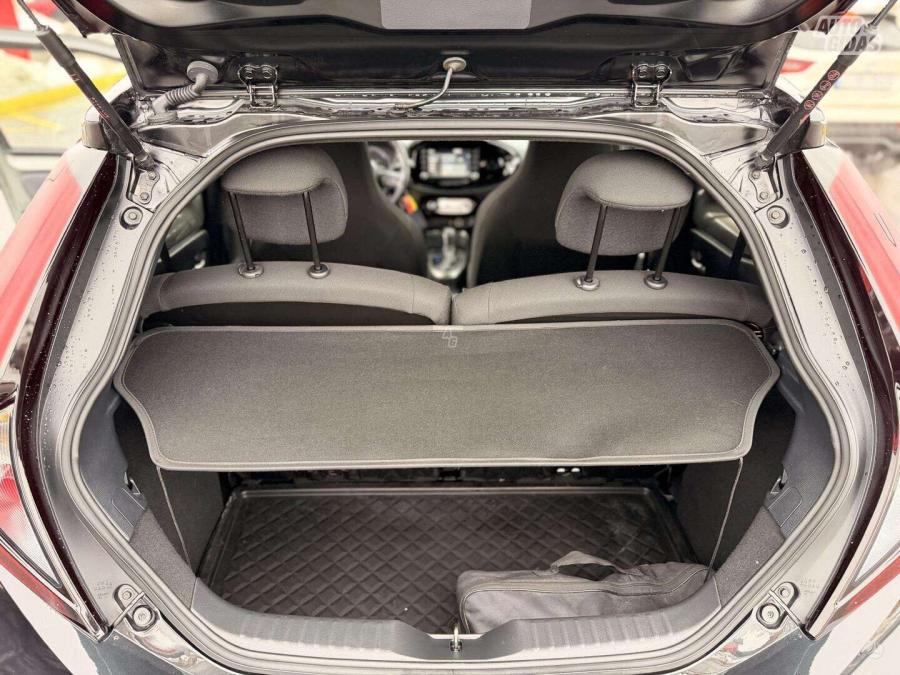 Toyota Aygo X 2022 in Vilnius, with an engine capacity of 1.00 L and mileage of 112 thousand km for 12950 €, photo 15 on AUTOMOTO.COM.LV