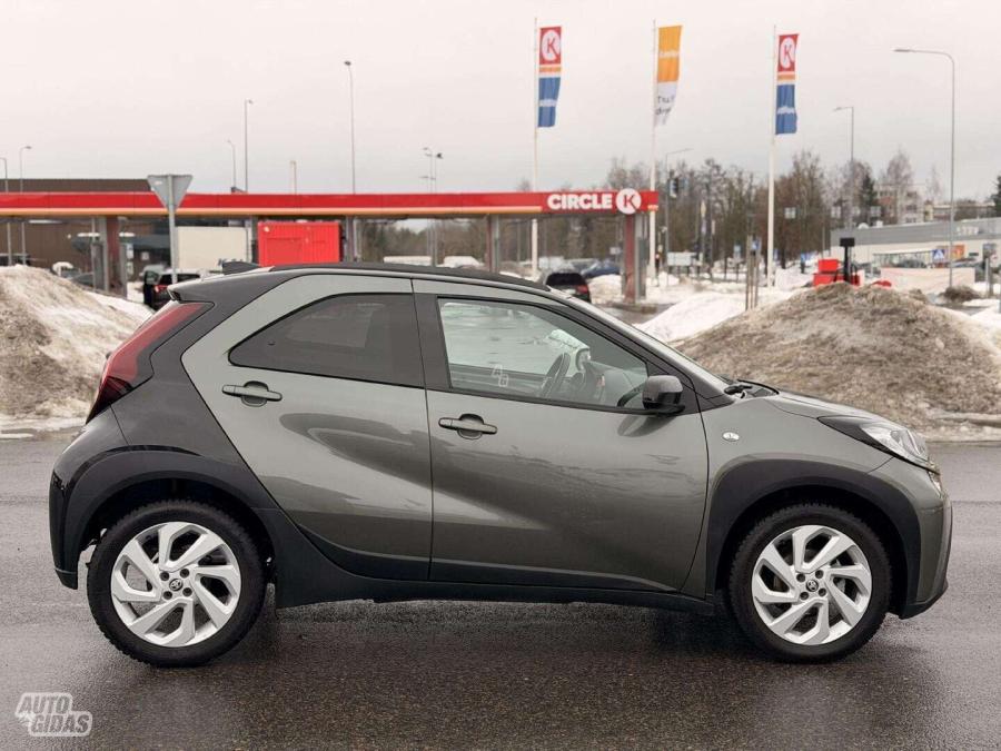 Toyota Aygo X 2022 Viļņa, ar dzinēja tilpumu 1.00 L un nobraukumu 112 tūkst. km par 11650 €, foto 8 vietnē AUTOMOTO.COM.LV