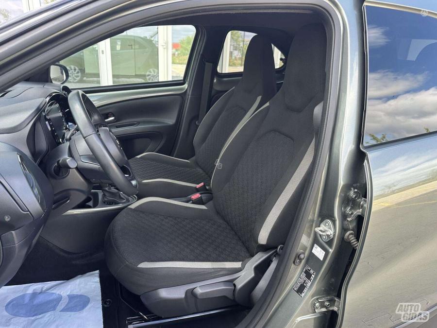 Toyota Aygo X 2022 Viļņa, ar dzinēja tilpumu 1.00 L un nobraukumu 112 tūkst. km par 12950 €, foto 17 vietnē AUTOMOTO.COM.LV