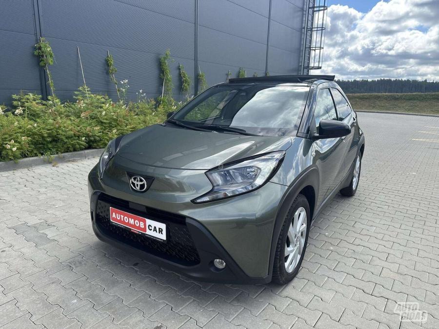 Тойота Aygo X 2022 в Вильнюс, объемом двигателя 1.00 л и пробегом 112 тыс. км за 12950 €, фото 1 на AUTOMOTO.COM.LV