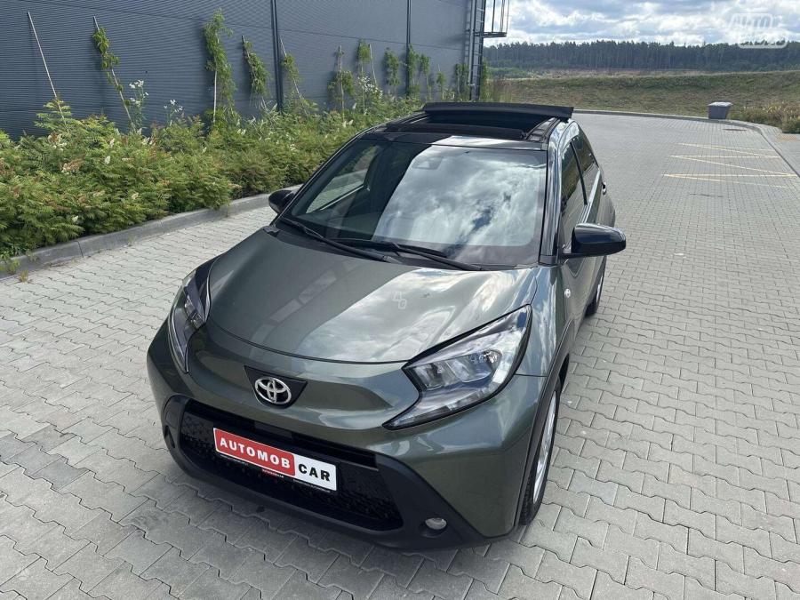 Тойота Aygo X 2022 в Вильнюс, объемом двигателя 1.00 л и пробегом 112 тыс. км за 12950 €, фото 3 на AUTOMOTO.COM.LV