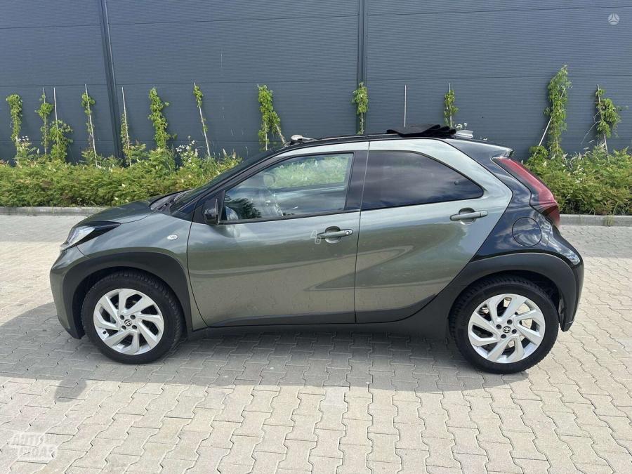 Тойота Aygo X 2022 в Вильнюс, объемом двигателя 1.00 л и пробегом 112 тыс. км за 12950 €, фото 7 на AUTOMOTO.COM.LV