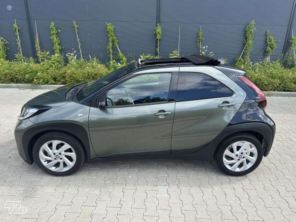 Тойота Aygo X 2022 в Вильнюс, объемом двигателя 1.00 л и пробегом 112 тыс. км за 12950 €, фото 7 на AUTOMOTO.COM.LV