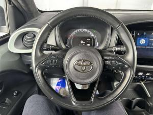 Зеленый Тойота Aygo X 2024 в Вильнюс, объемом двигателя 1.00 л и пробегом 49 тыс. км за 11250 €, фото 22 на AUTOMOTO.COM.LV