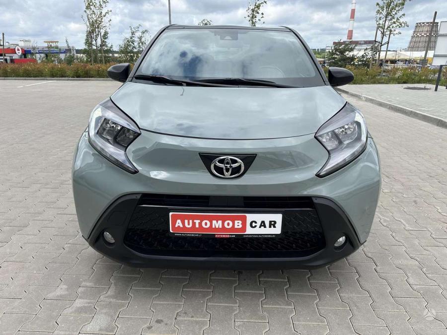 Зеленый Тойота Aygo X 2024 в Вильнюс, объемом двигателя 1.00 л и пробегом 49 тыс. км за 11250 €, фото 42 на AUTOMOTO.COM.LV
