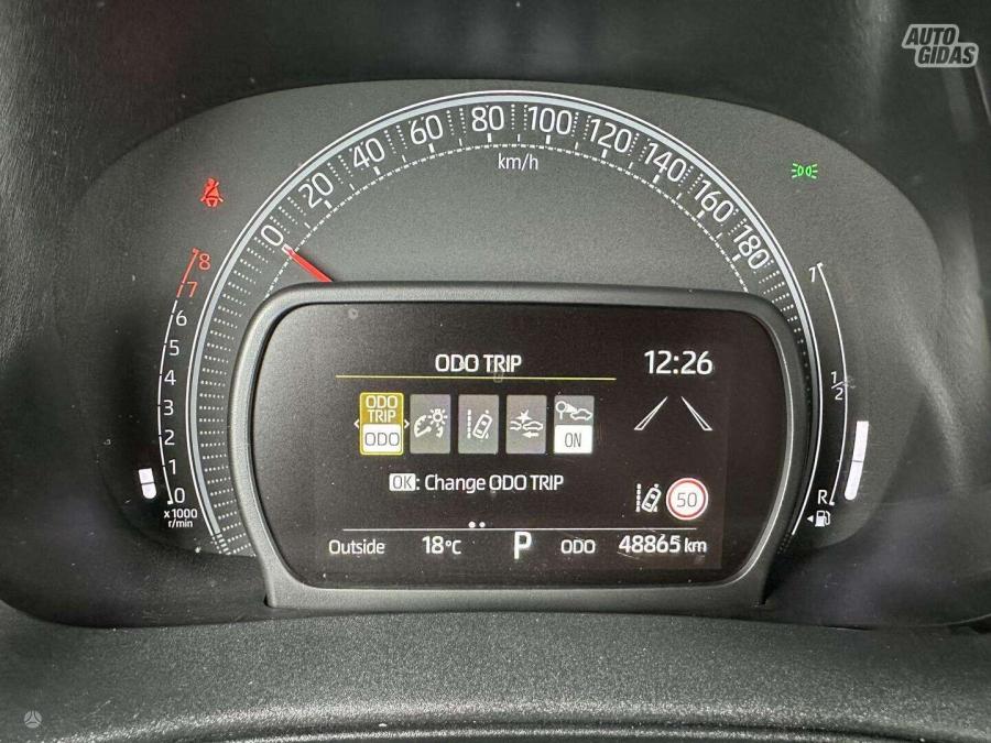 Zaļš Toyota Aygo X 2024 Viļņa, ar dzinēja tilpumu 1.00 L un nobraukumu 49 tūkst. km par 11250 €, foto 24 vietnē AUTOMOTO.COM.LV