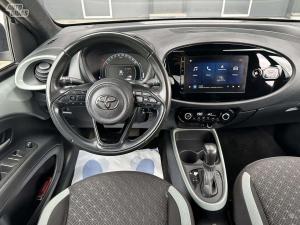 Zaļš Toyota Aygo X 2024 Viļņa, ar dzinēja tilpumu 1.00 L un nobraukumu 49 tūkst. km par 11250 €, foto 35 vietnē AUTOMOTO.COM.LV