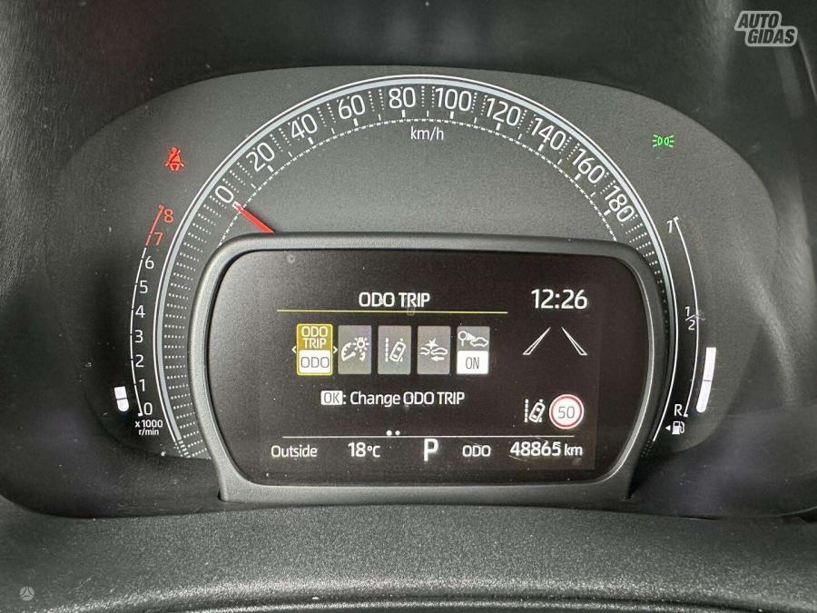 Zaļš Toyota Aygo X 2024 Viļņa, ar dzinēja tilpumu 1.00 L un nobraukumu 49 tūkst. km par 12950 €, foto 24 vietnē AUTOMOTO.COM.LV