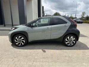 Зеленый Тойота Aygo X 2024 в Вильнюс, объемом двигателя 1.00 л и пробегом 49 тыс. км за 12950 €, фото 8 на AUTOMOTO.COM.LV