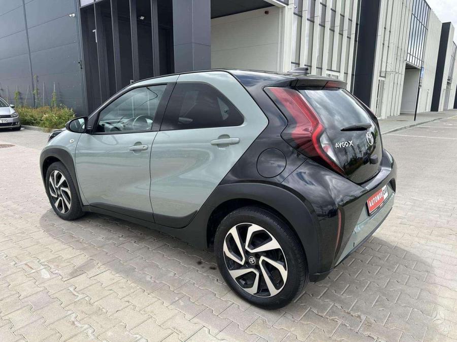 Зеленый Тойота Aygo X 2024 в Вильнюс, объемом двигателя 1.00 л и пробегом 49 тыс. км за 12950 €, фото 10 на AUTOMOTO.COM.LV