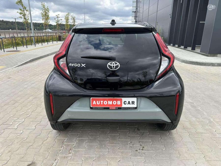 Зеленый Тойота Aygo X 2024 в Вильнюс, объемом двигателя 1.00 л и пробегом 49 тыс. км за 12950 €, фото 13 на AUTOMOTO.COM.LV