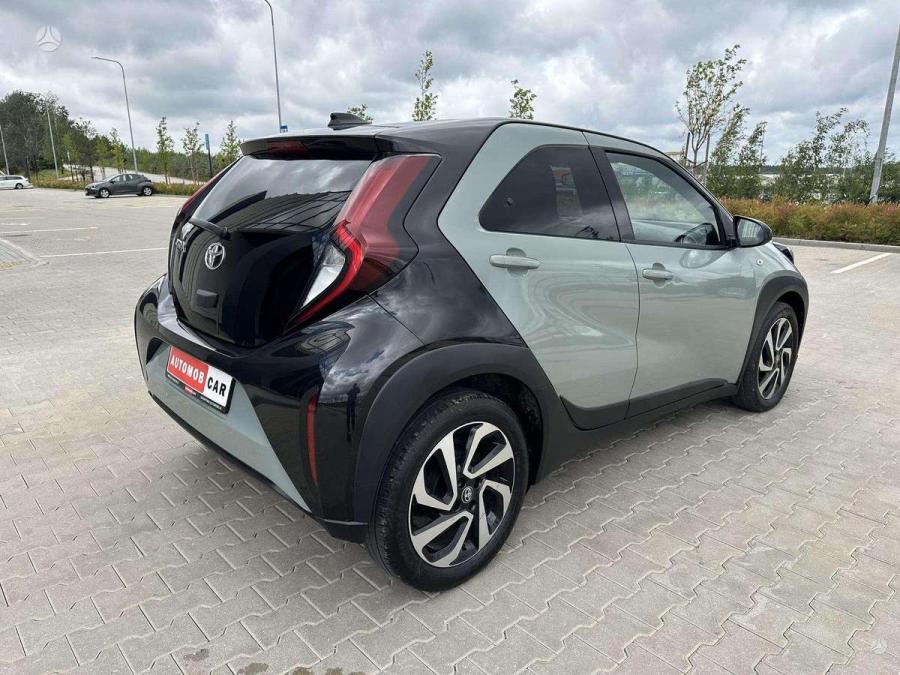 Зеленый Тойота Aygo X 2024 в Вильнюс, объемом двигателя 1.00 л и пробегом 49 тыс. км за 12950 €, фото 16 на AUTOMOTO.COM.LV