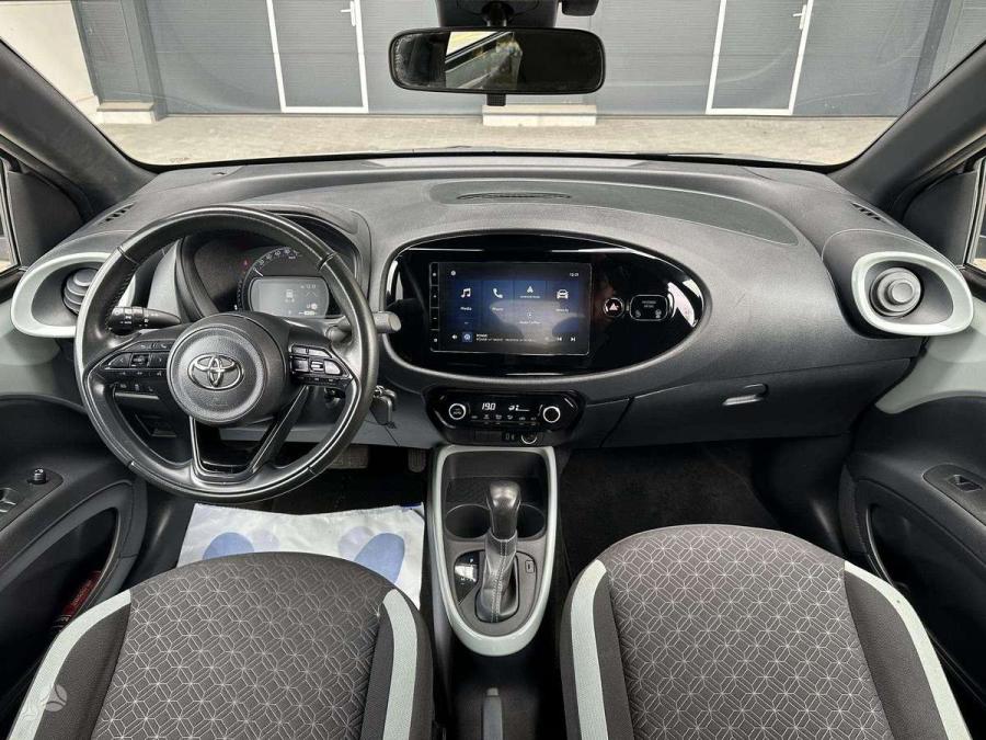 Зеленый Тойота Aygo X 2024 в Вильнюс, объемом двигателя 1.00 л и пробегом 49 тыс. км за 12950 €, фото 34 на AUTOMOTO.COM.LV