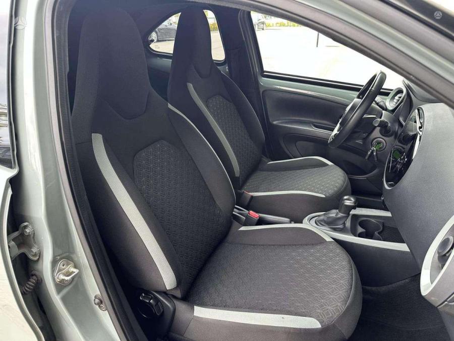 Зеленый Тойота Aygo X 2024 в Вильнюс, объемом двигателя 1.00 л и пробегом 49 тыс. км за 12950 €, фото 38 на AUTOMOTO.COM.LV