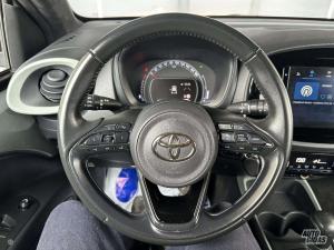 Зеленый Тойота Aygo X 2024 в Вильнюс, объемом двигателя 1.00 л и пробегом 49 тыс. км за 12950 €, фото 23 на AUTOMOTO.COM.LV