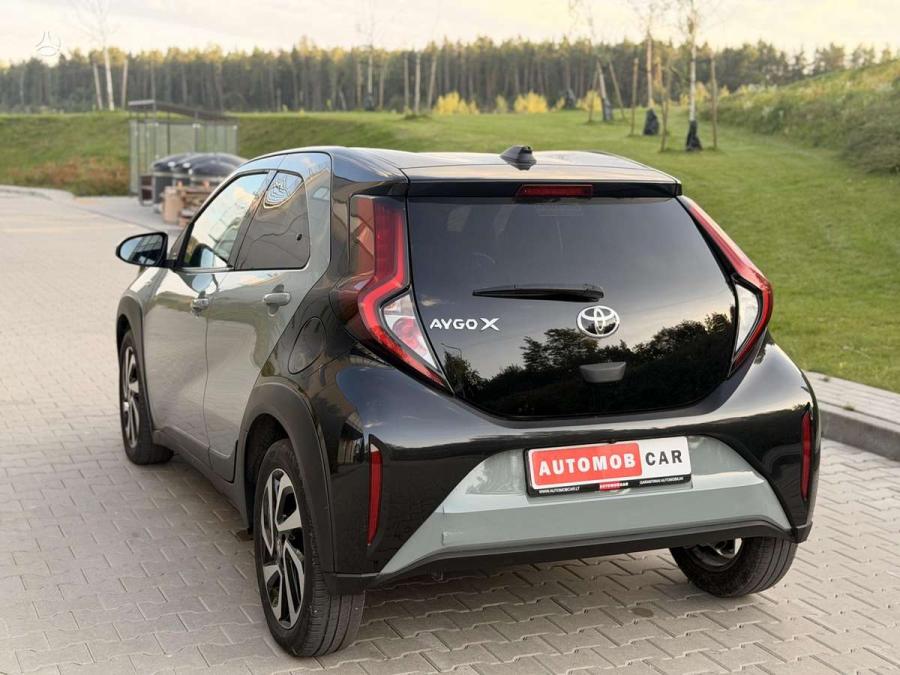Зеленый Тойота Aygo X 2024 в Вильнюс, объемом двигателя 1.00 л и пробегом 49 тыс. км за 12950 €, фото 9 на AUTOMOTO.COM.LV