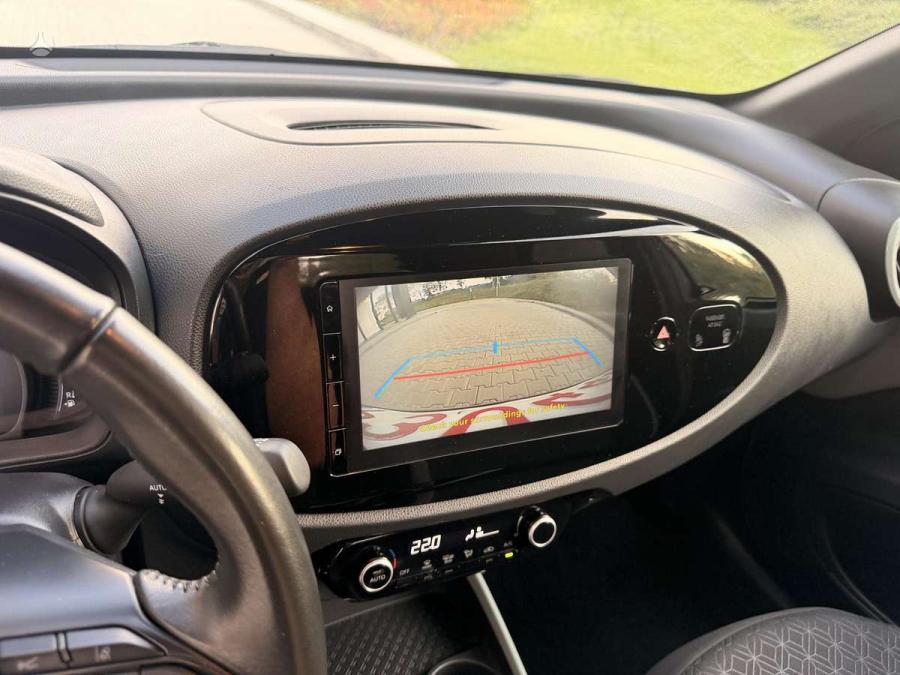 Зеленый Тойота Aygo X 2024 в Вильнюс, объемом двигателя 1.00 л и пробегом 49 тыс. км за 12950 €, фото 32 на AUTOMOTO.COM.LV