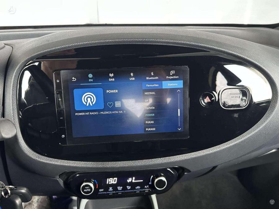 Зеленый Тойота Aygo X 2024 в Вильнюс, объемом двигателя 1.00 л и пробегом 49 тыс. км за 12950 €, фото 25 на AUTOMOTO.COM.LV