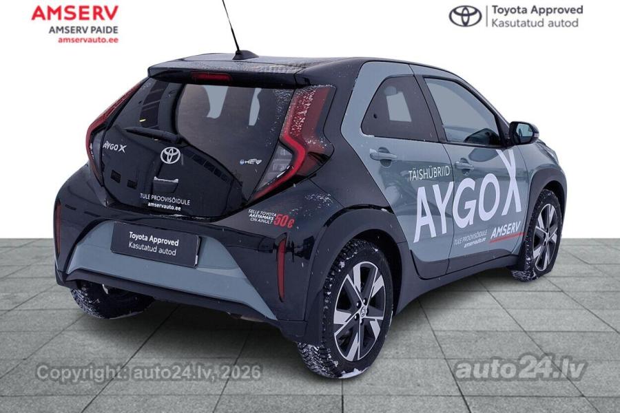 Zaļš Toyota Aygo X 2025 Paide, ar dzinēja tilpumu 1.50 L un nobraukumu 411 tūkst. km par 22990 €, foto 2 vietnē AUTOMOTO.COM.LV