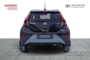Zaļš Toyota Aygo X 2025 Paide, ar dzinēja tilpumu 1.50 L un nobraukumu 411 tūkst. km par 22990 €, foto 4 vietnē AUTOMOTO.COM.LV