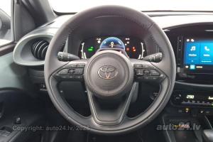 Zaļš Toyota Aygo X 2025 Paide, ar dzinēja tilpumu 1.50 L un nobraukumu 411 tūkst. km par 22990 €, foto 12 vietnē AUTOMOTO.COM.LV