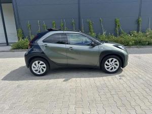 Pelēks Toyota Aygo X 2022 Viļņa, ar dzinēja tilpumu 1.00 L un nobraukumu 112 tūkst. km par 11550 €, foto 5 vietnē AUTOMOTO.COM.LV