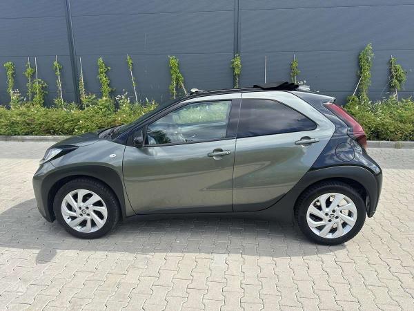 Pelēks Toyota Aygo X 2022 Viļņa, ar dzinēja tilpumu 1.00 L un nobraukumu 112 tūkst. km par 11550 €, foto 6 vietnē AUTOMOTO.COM.LV